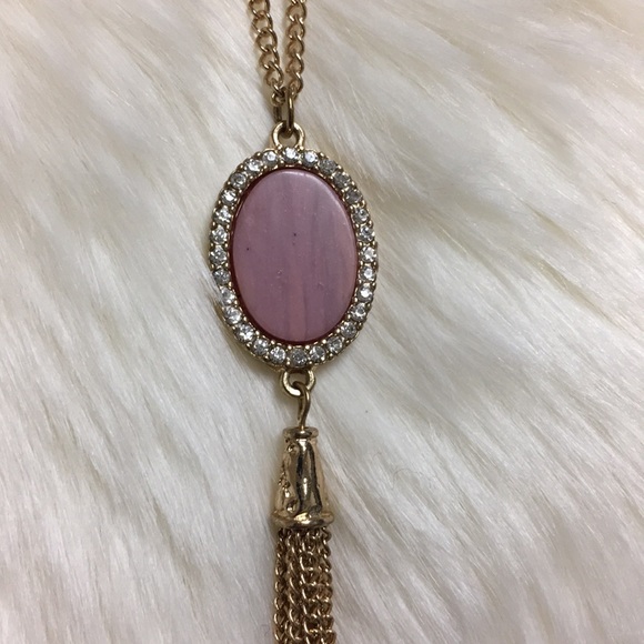 Charming Charlie | Jewelry | Charming Charlies Pink Oval And Tassel ...